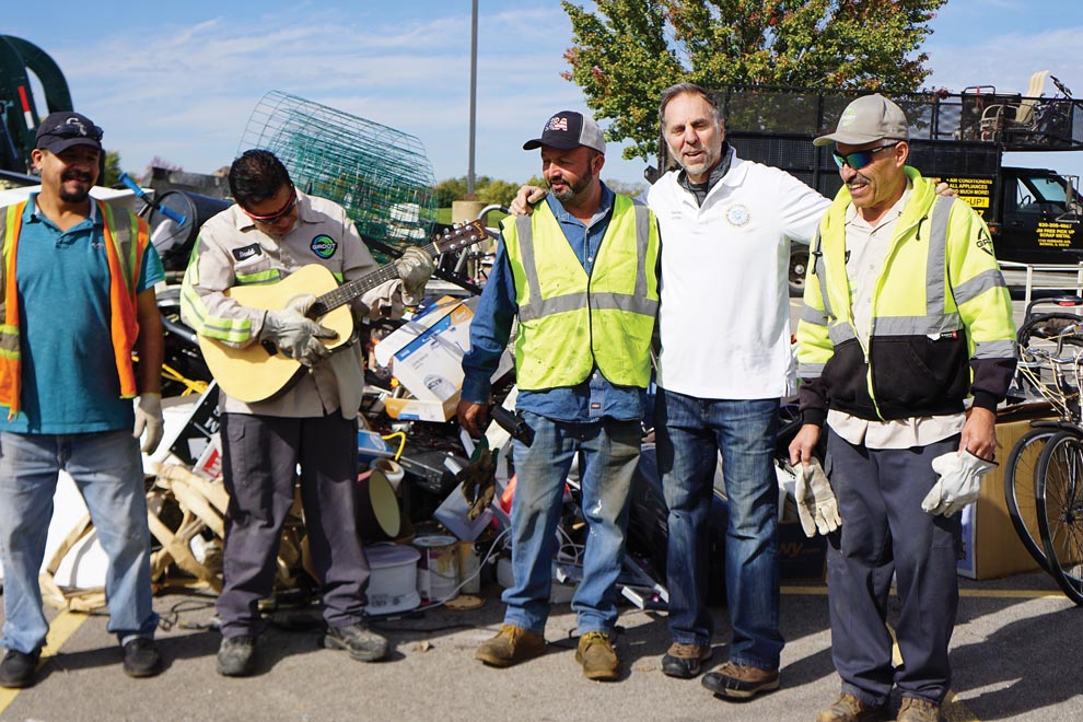 Aurora’s 10th Ward Clean Up Day – The Voice