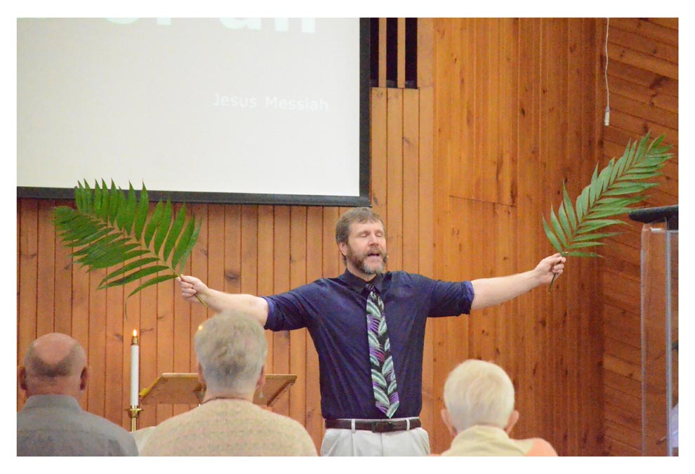 Tears, hugs, Church’s final service – The Voice