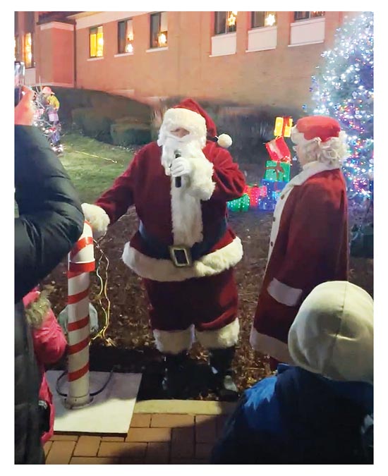 Santa helps light up Montgomery – The Voice