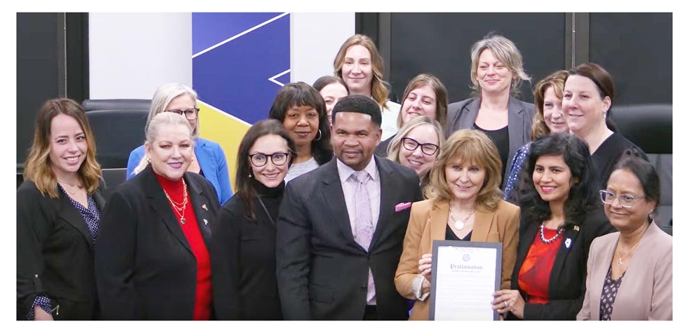Mayor of Aurora honors alderwomen, women executives at Aurora City Hall ...