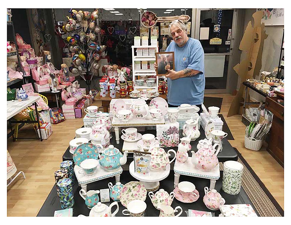 Aurora shop continues in her honor – The Voice