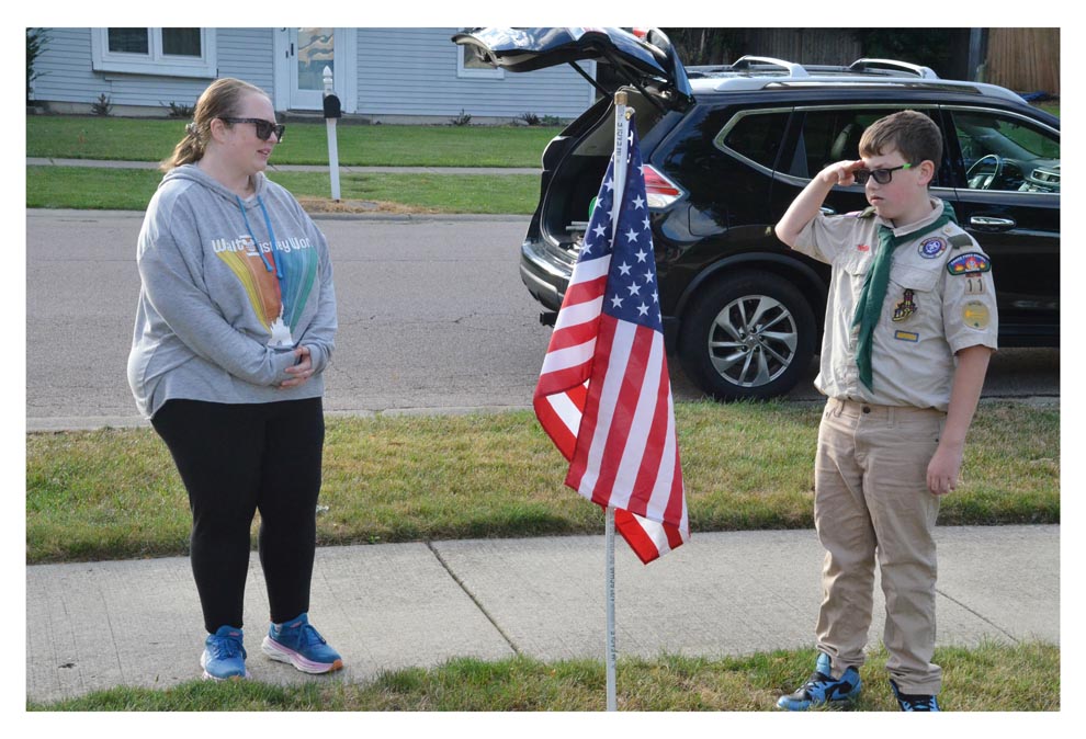 Aurora Boy Scouts make house calls with U.S. flags – The Voice