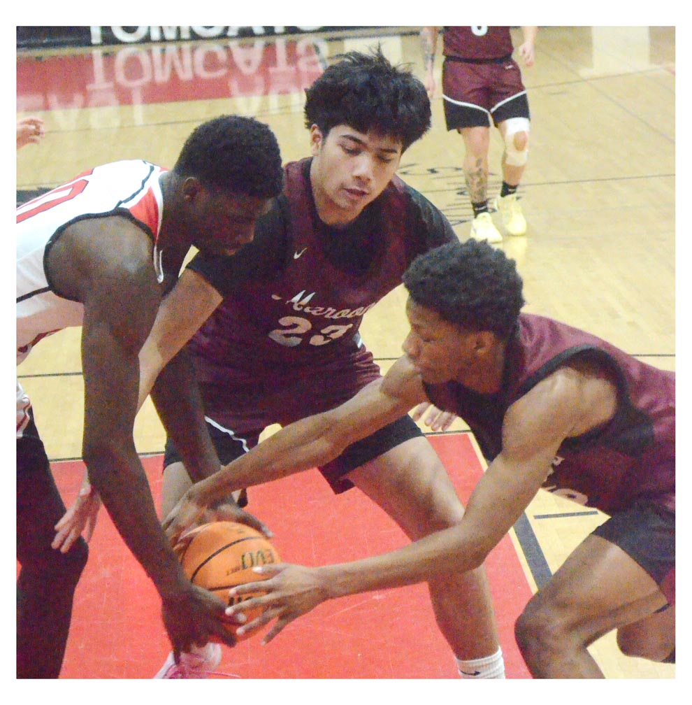 High School basketball: East Aurora vs. Elgin – The Voice