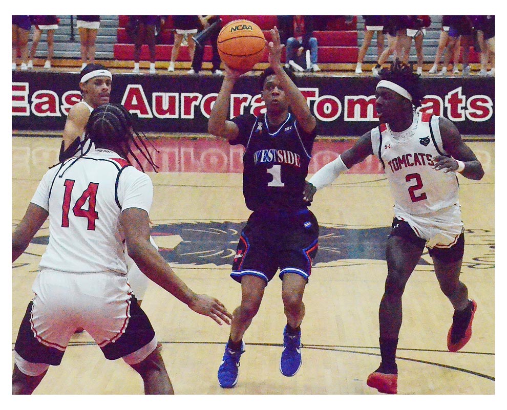 High school basketball: West Aurora vs. East Aurora – The Voice